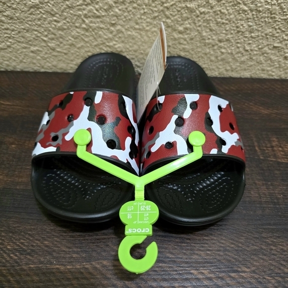 CROCS | Shoes | Crocs Kids Nwt Camo Slides Sandals Shoes Red White ...